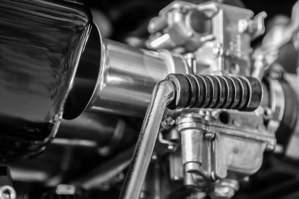 Where to Hook Up Vacuum Advance: A Simple Guide for Car Enthusiasts