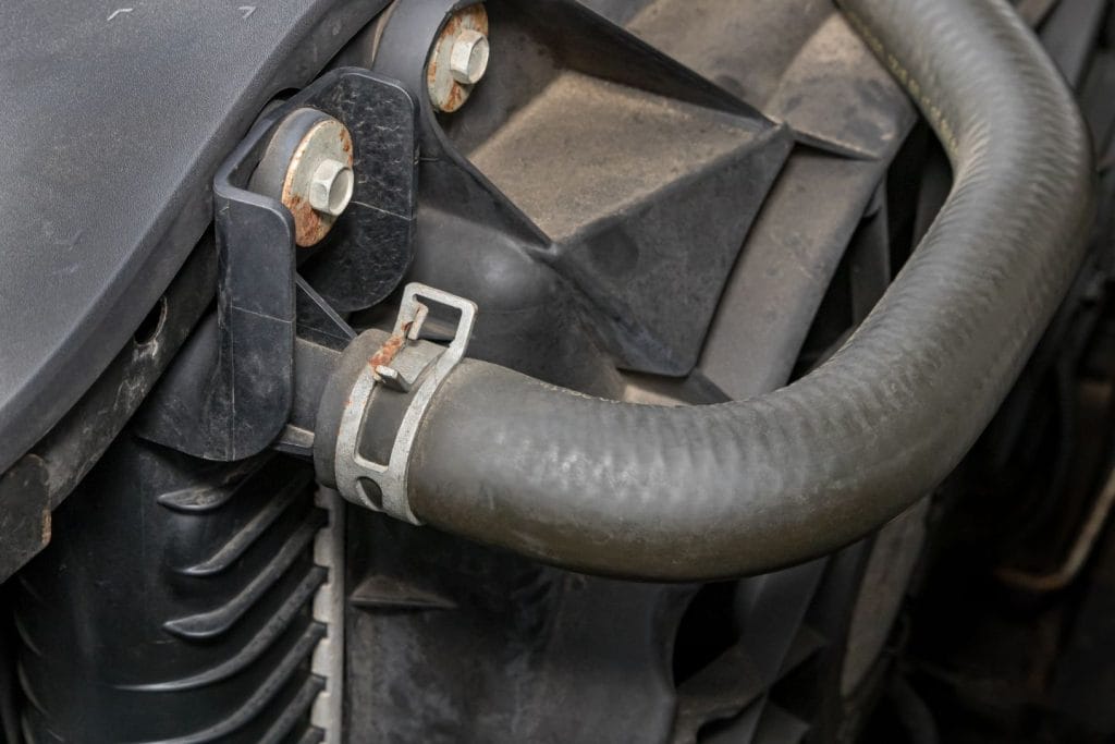 Top Radiator Hose is Hard to Squeeze: Quick Troubleshooting Guide