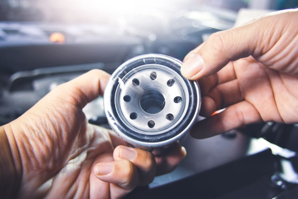 Napa Gold vs Platinum Oil Filter: Which One is Right for Your Vehicle?
