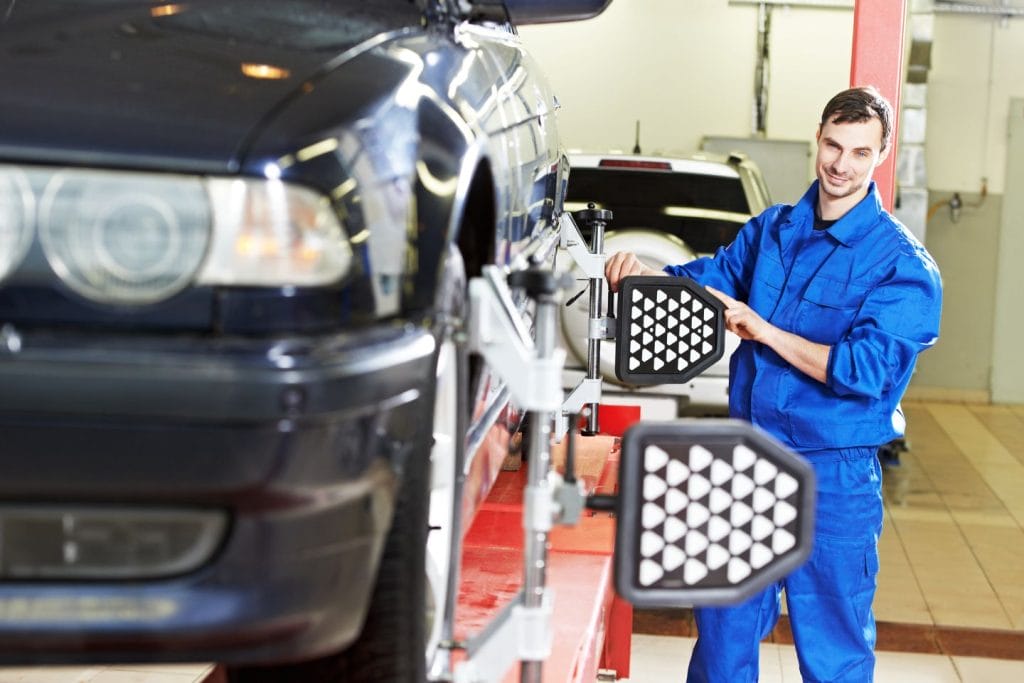 One Wheel is Straight, Other is Turned: A Guide to Alignment Issues
