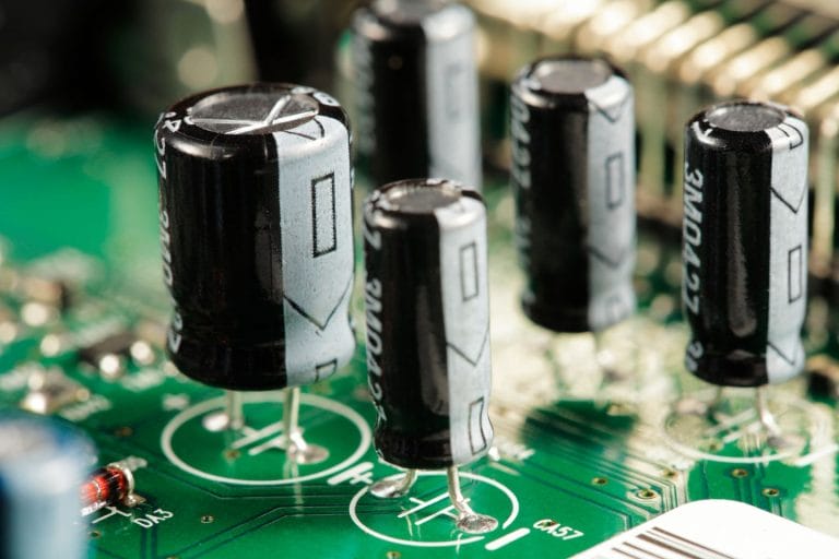 Tweeter Capacitor Positive or Negative: Easy Guide to Identify Polarity